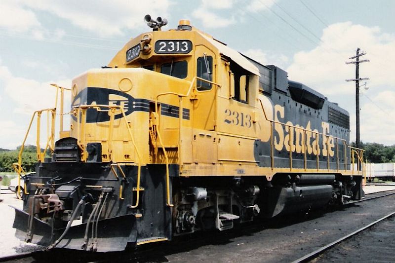 GP 38 2313